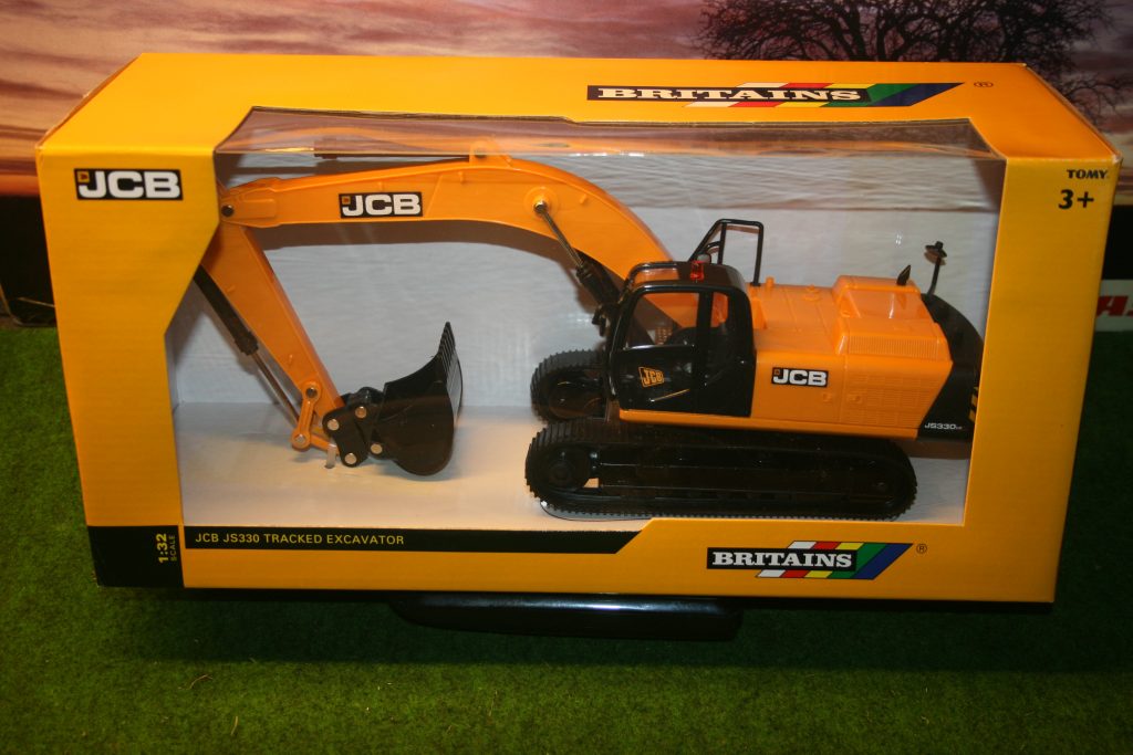 Volvo EC220E Track Excavator